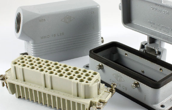 Bulkhead pass through connector